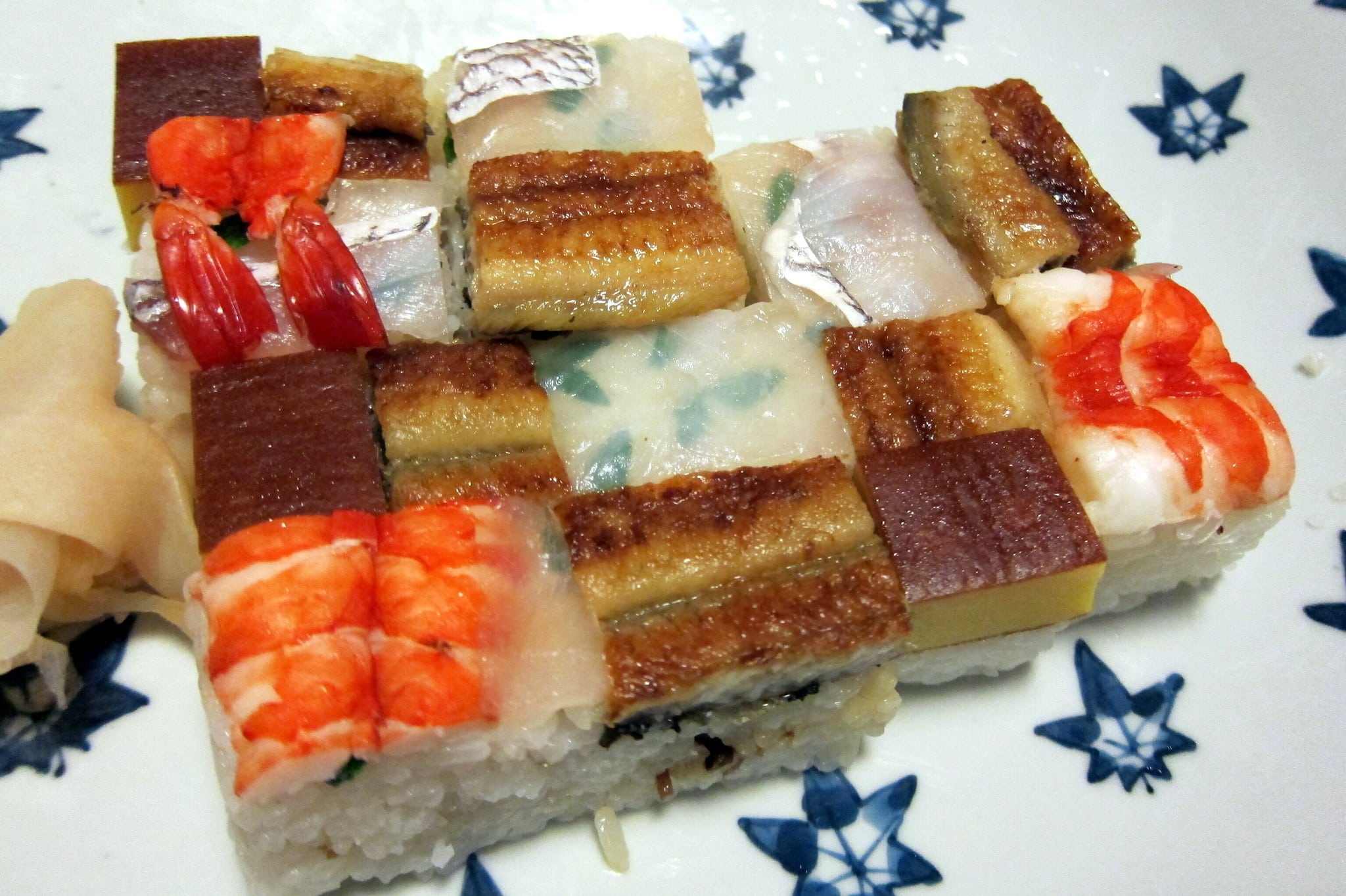 Hakozushi: Super, Squared Sushi - Osaka.com