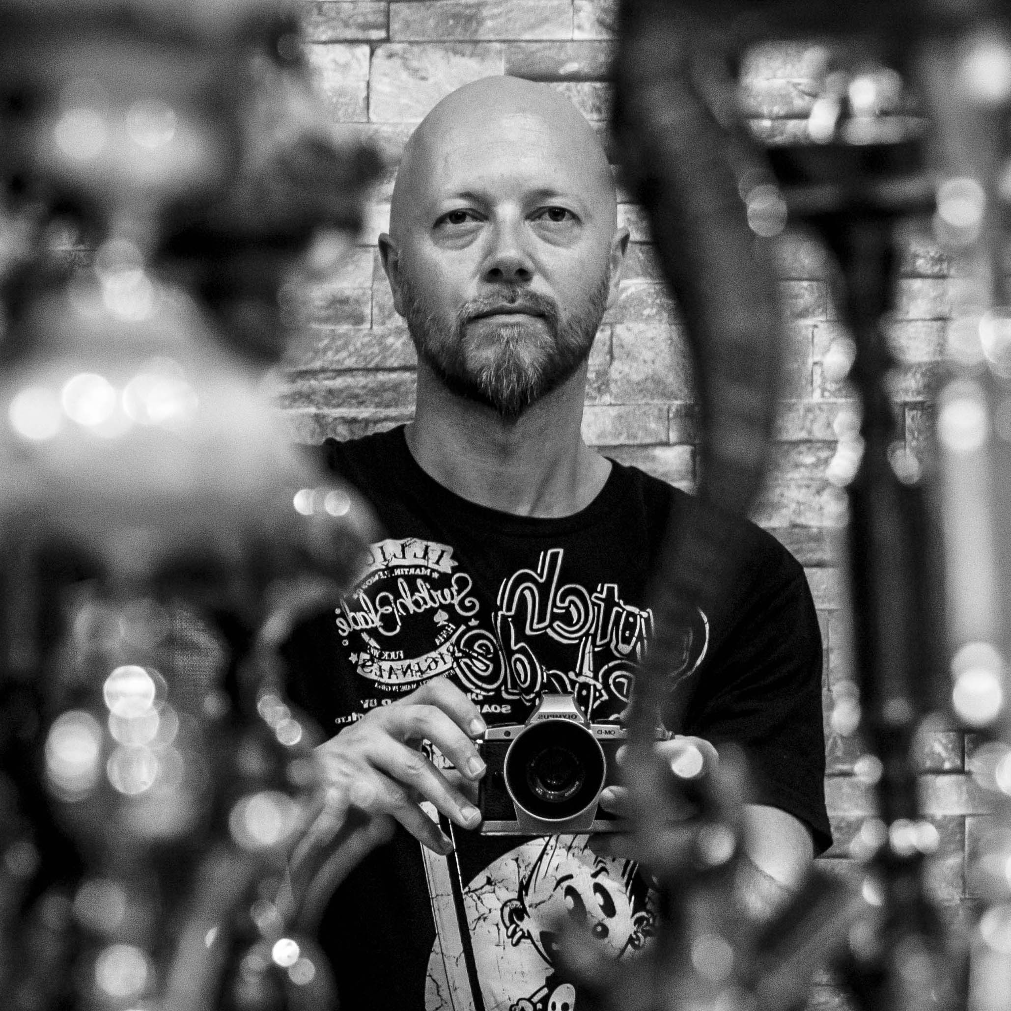 About Us - Osaka.com